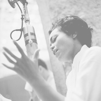 Eartha Kitt | Biography, Music & News | Billboard