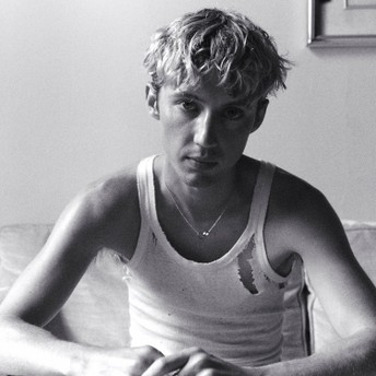 Troye Sivan Mellet | Biography, Music & News | Billboard